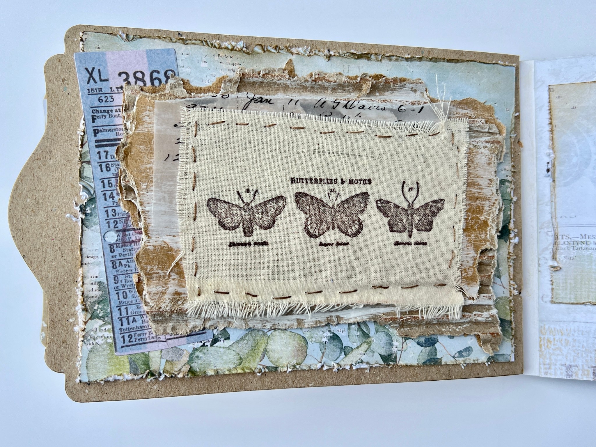 Sizzix Eileen Hull Chapter 3 – Field Notes Journal – Sharon Curtis